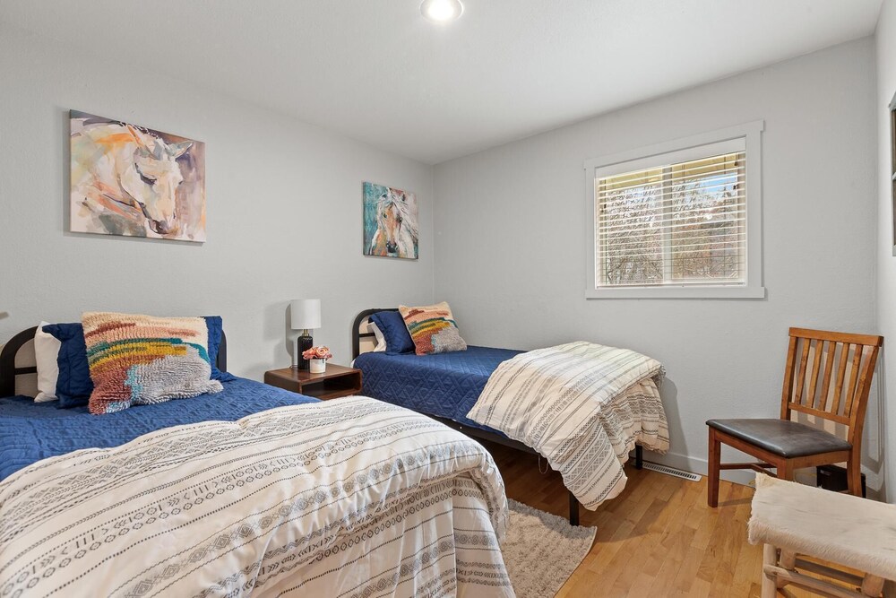 Cozy 3 bedroom home just steps from McEuen Park, Tubbs Hill and ...