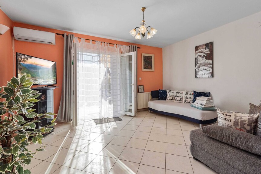 Apartments Barbarella - Two Bedroom Apartment With A Garden View A1 - Šibenik