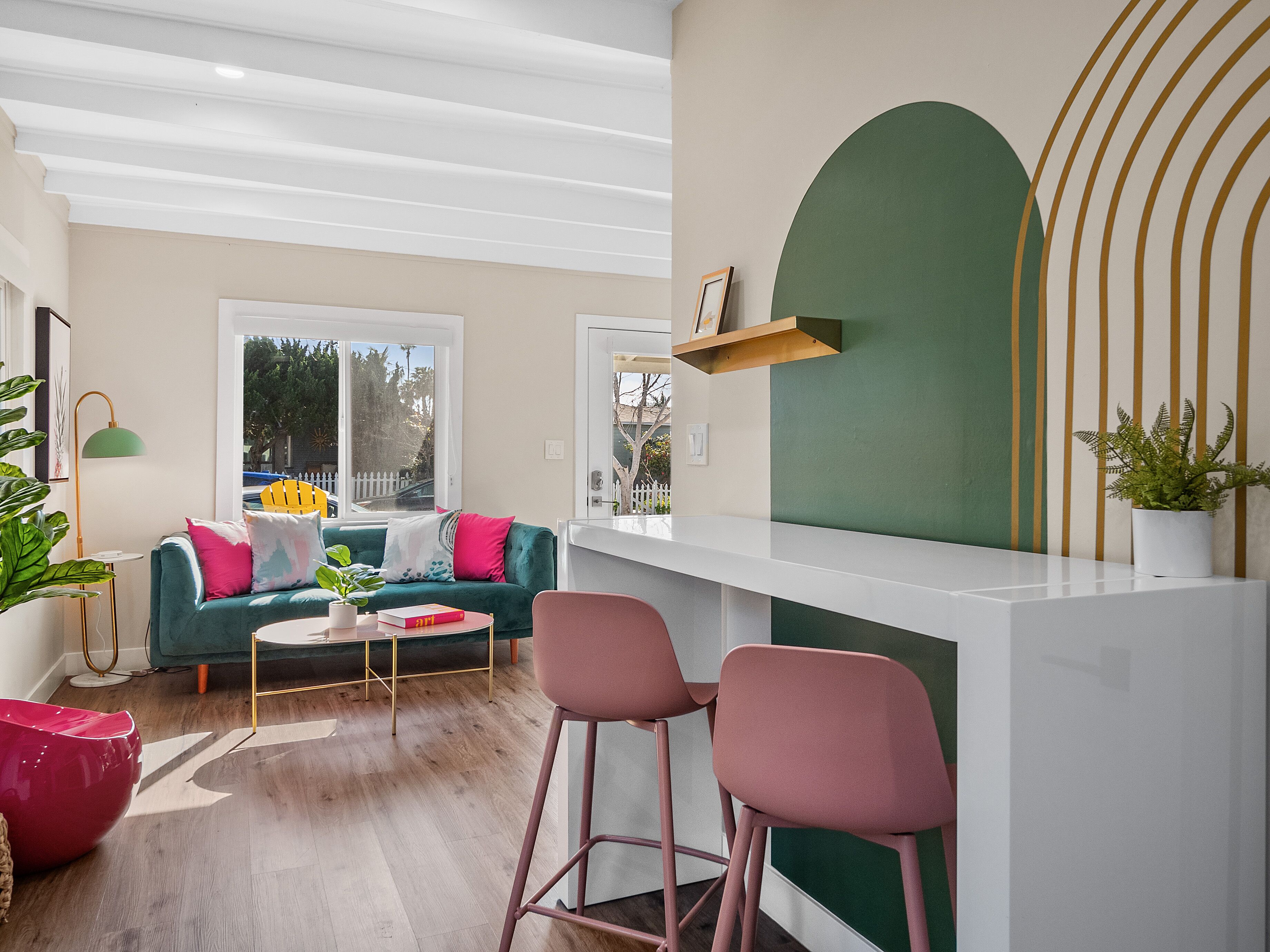 Charming Pet-friendly Ob Bungalow W/ Fire Pit, Patio & Walk To Beach - San Diego, CA