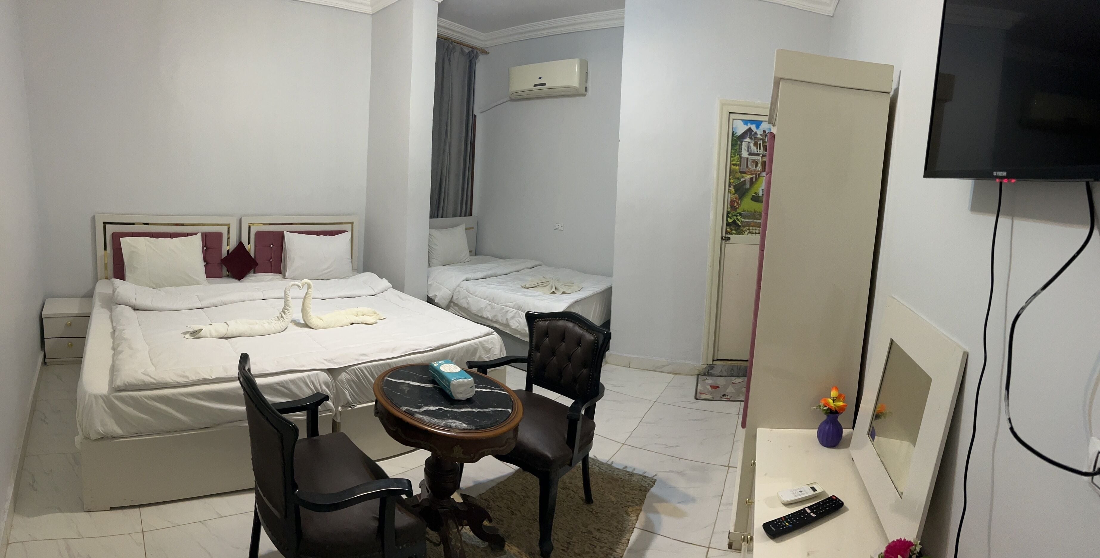 Dúplex Familiar, 3 quartos | Lençóis de algodão egípcio, roupa de alta qualidade, edredões de penas 