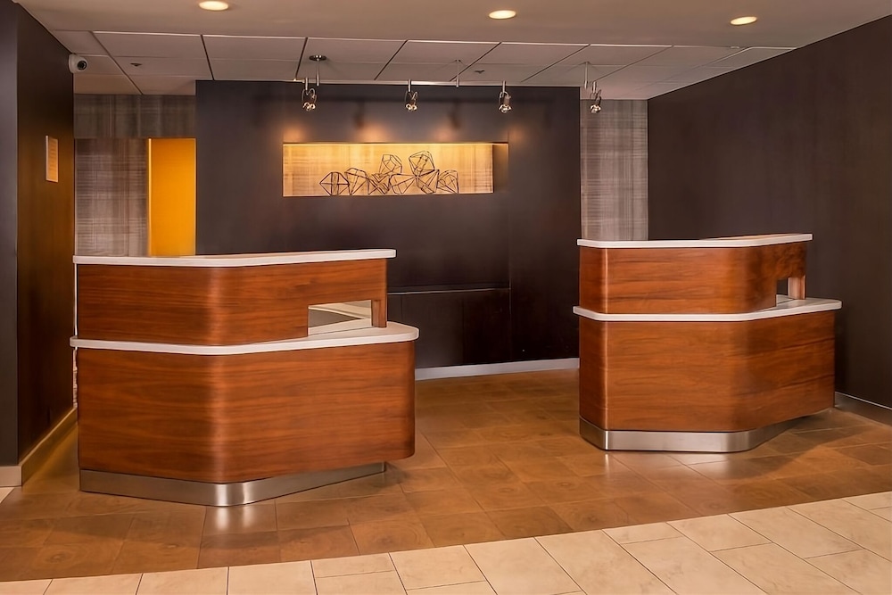 Great Relaxing Overnight Stay! Three Convenient Units, Continental Breakfast! - Silver Spring, MD