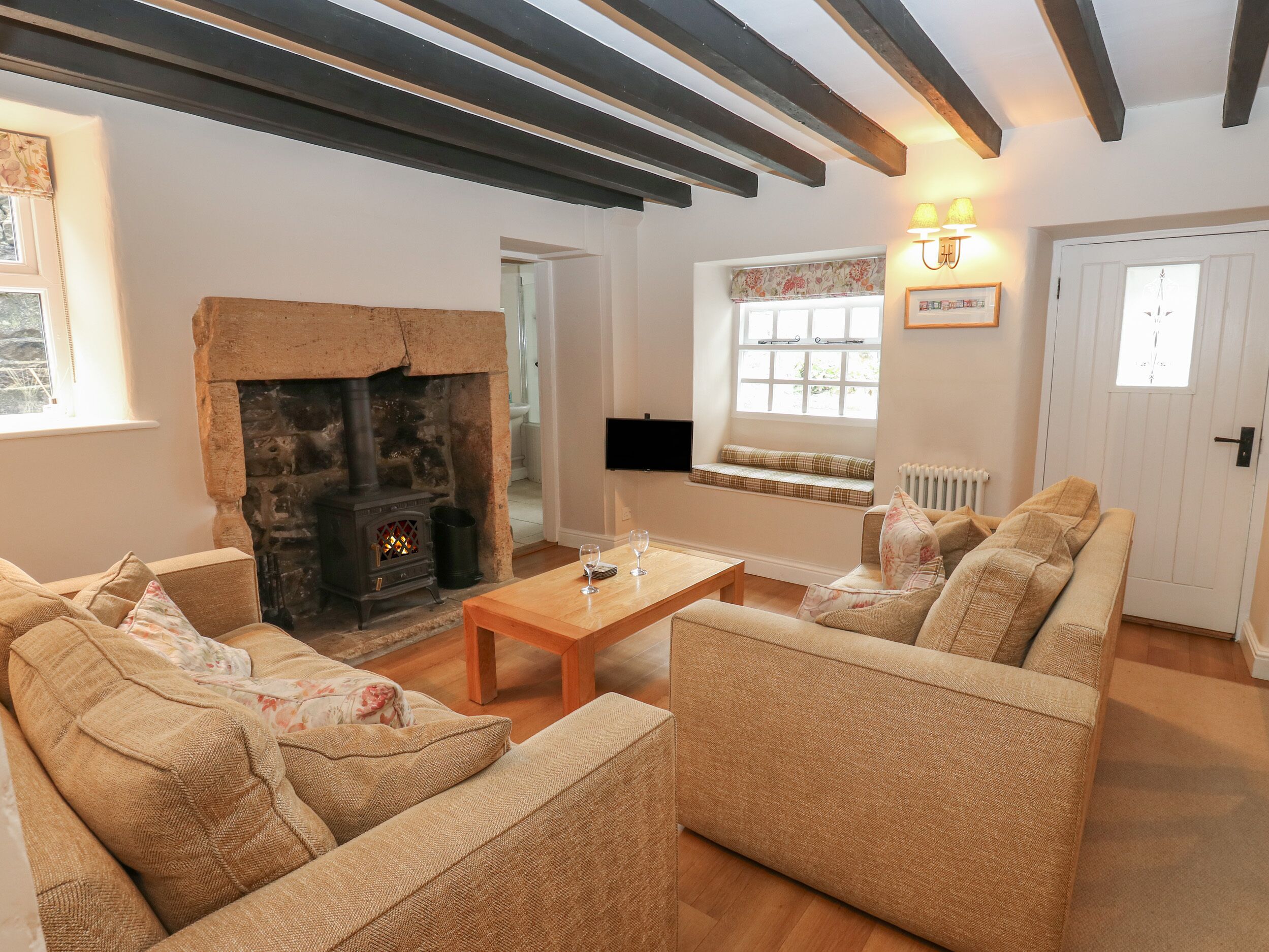 Buttercup Cottage, Pet Friendly, With Open Fire In Great Longstone - Bakewell