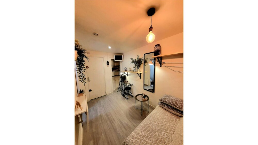 Petit Cocon Tout en Charme et Moderne !!! :) - Marseille | Vrbo