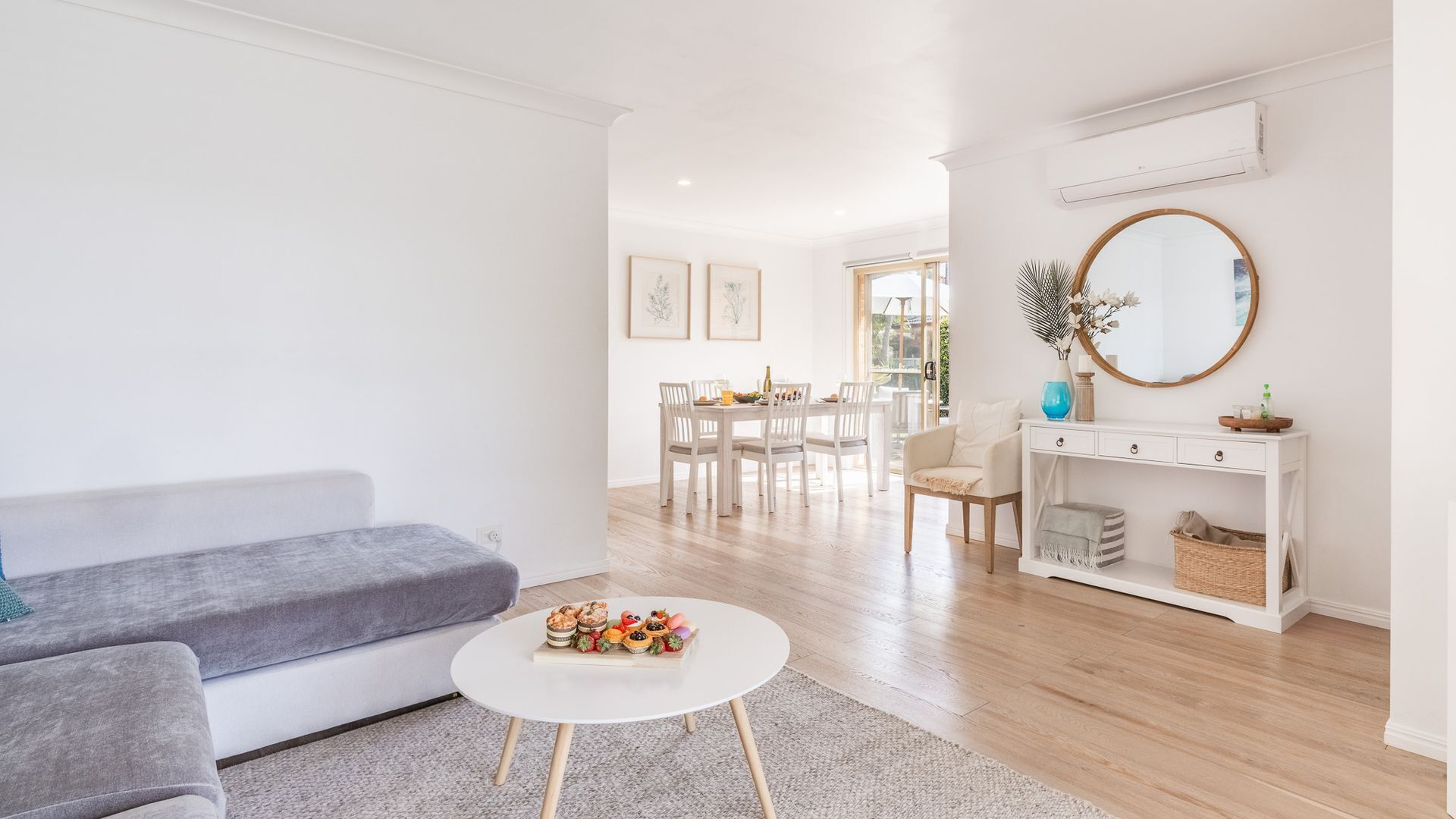 Pet Friendly Driftwood Cottage, 1-28 Farm Rd - W-fi, Air Con And Ground Floor - Nelson Bay