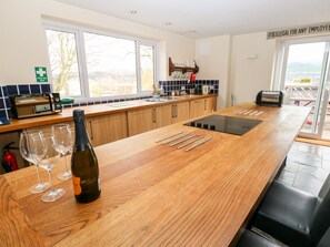 Talheres/pratos/utensílios de cozinha