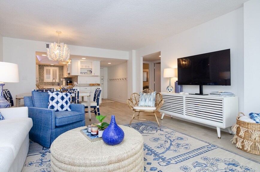 Immaculate Ocean Front Condo In Station One! - 라이트빌 비치