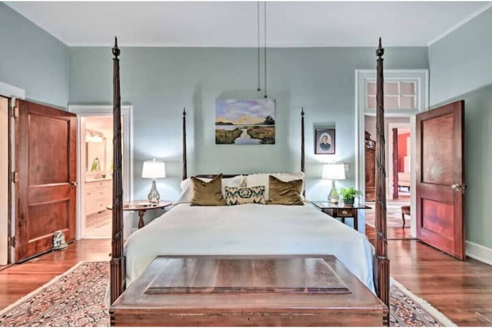 Gorgeous, Southern Home In Beautiful Cheraw - Cheraw State Park, Cheraw