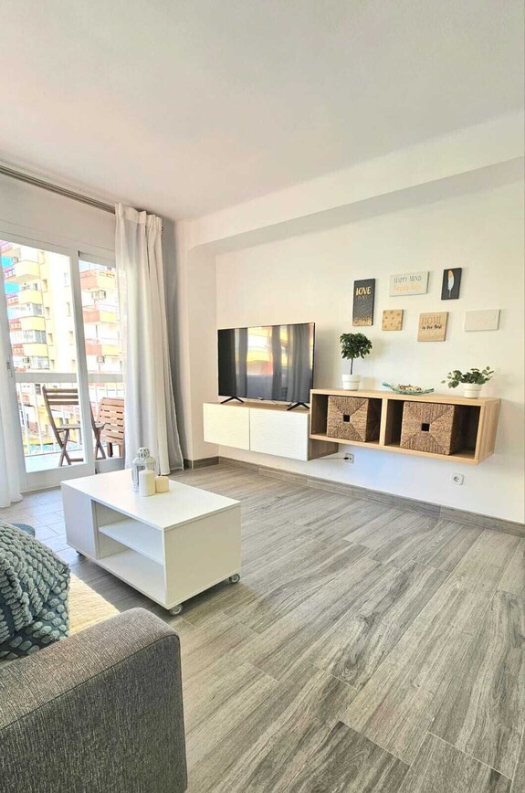 Cozy Apartment - Torre del Mar