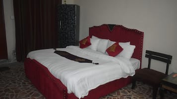 Quarto Duplo Deluxe | Ferro/tábua de engomar, Wi-fi grátis