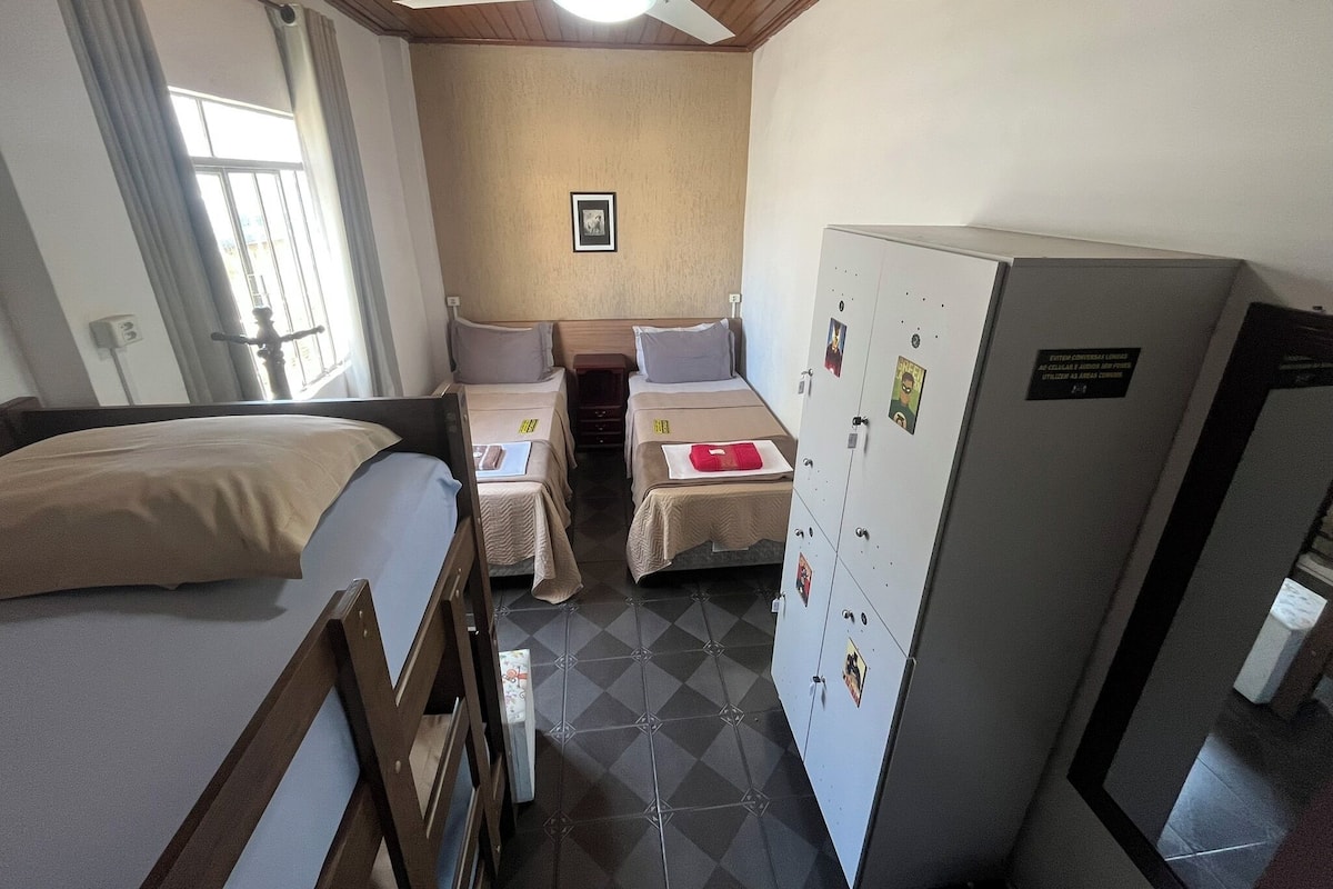Dormitório Partilhado Básico, apenas para mulheres | Wi-fi grátis