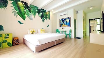 Quarto luxo | Frigobar (abastecido com alguns itens grátis), individualmente decorados