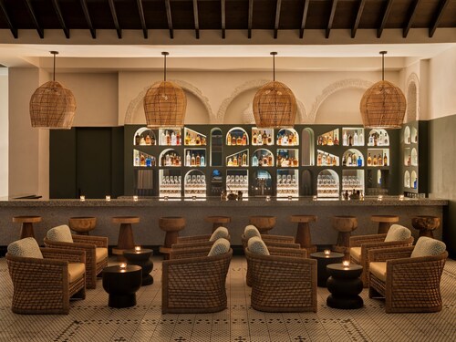 Kimpton Grand Roatan Resort And Spa, an IHG Hotel Reviews, Deals ...