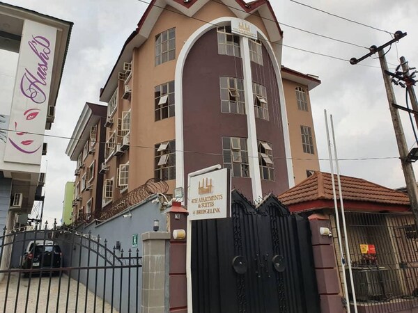 4th Apartment And Suites - Lagos