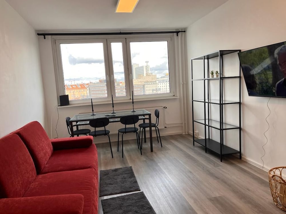 Alexanderplatz Fresh Adorable Studio - Berlin