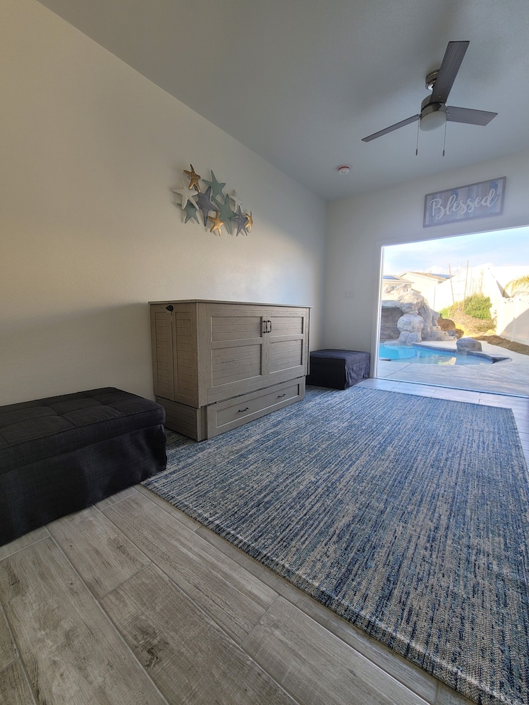 Exquisite summerwind Guest House Near I-10 Freeway - Calimesa | Vrbo