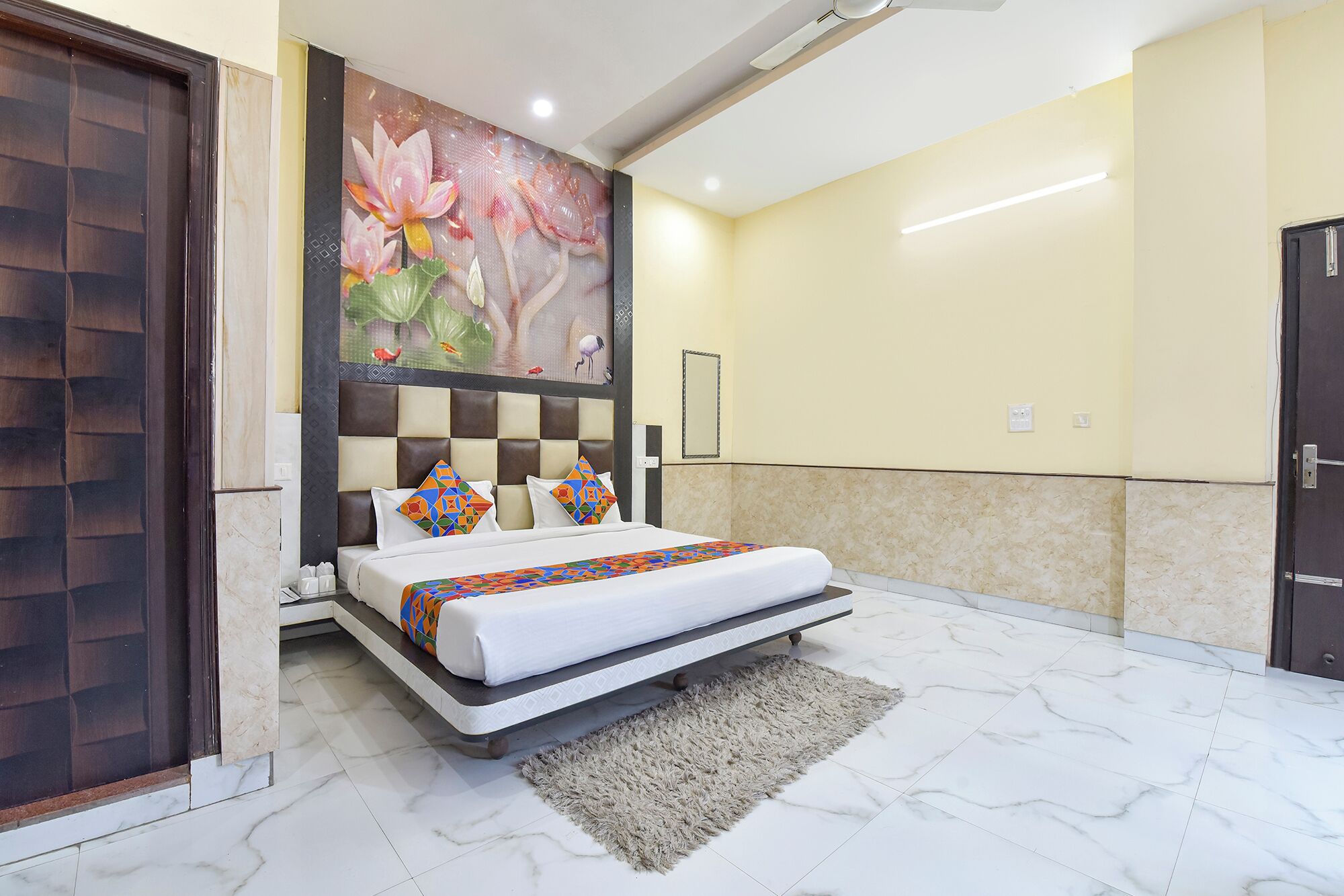 Lençóis de algodão egípcio, roupa de alta qualidade, cofre no quarto 