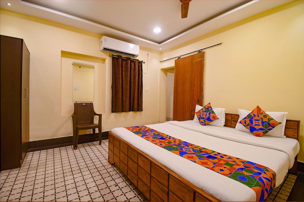 Fabexpress Golden Imperial - Howrah