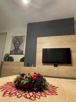 Secretária adequada para computadores portáteis, Wi-fi grátis 