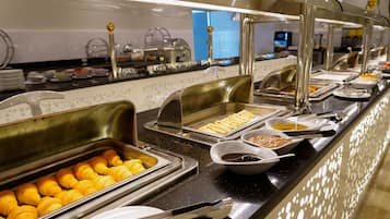Pequeno-almoço tipo buffet diário incluído