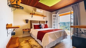 Quarto Premium com varanda | Minibar, cofre no quarto, cortinas/cortinados opacos, Wi-fi grátis