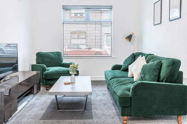 Lakes Seaside Retreat - Barrow-in-Furness