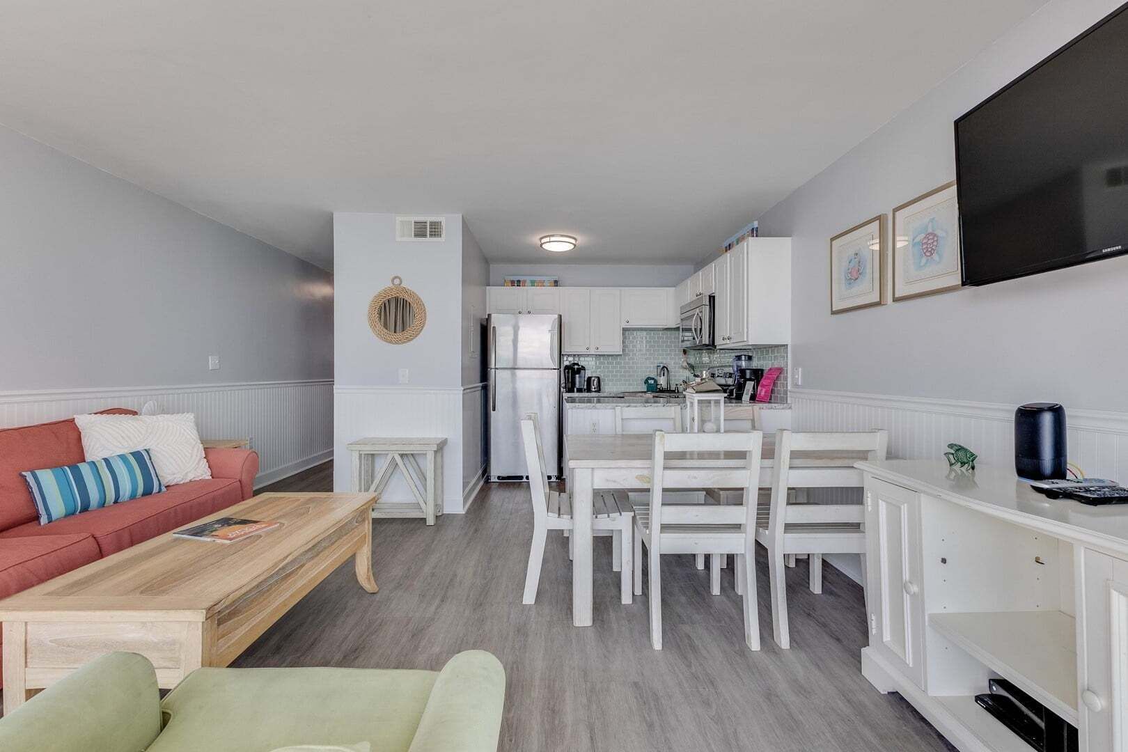 Apartamento em Condomínio Fechado, 1 quarto | Sala de estar