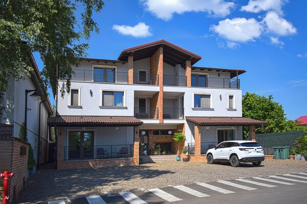 First Apartments - Focșani