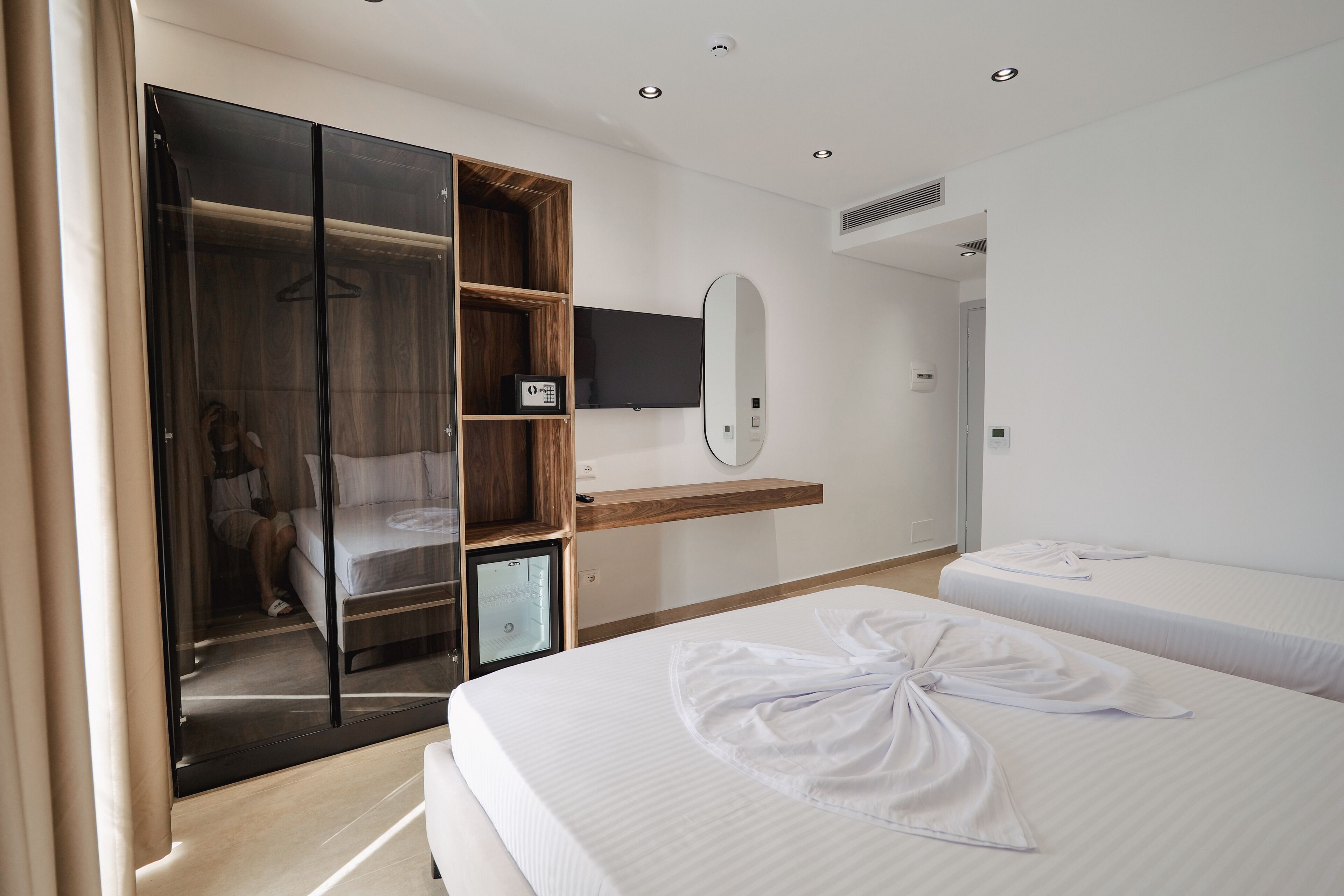 Quarto Triplo, vista para o mar | Wi-fi grátis, roupa de cama fornecida 