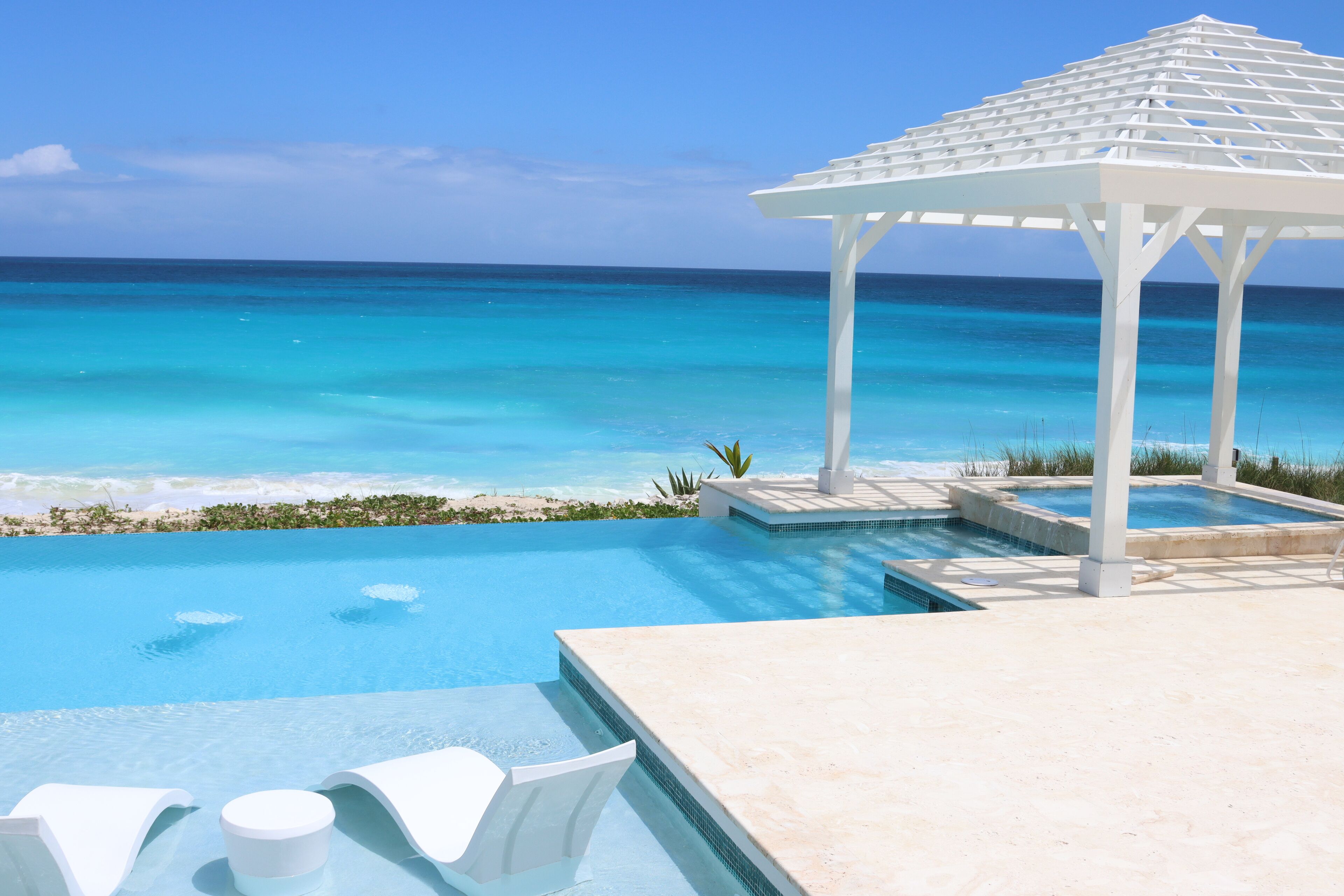 The Sandbar Luxury Oceanfront Home, 5 Bedroom 5 Bath, Infinity Pool/Hot ...