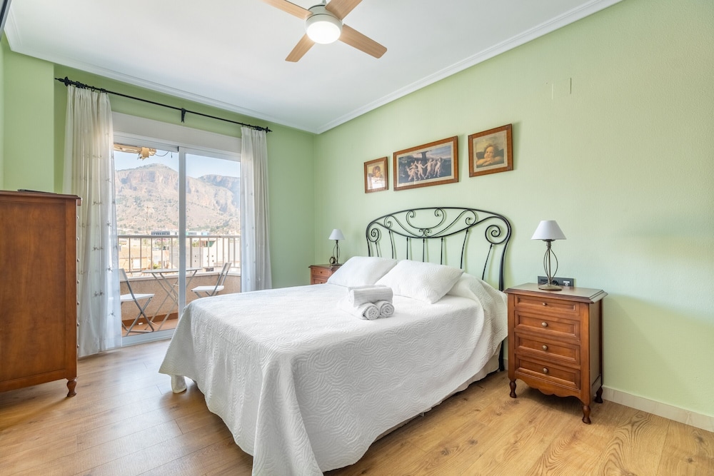 Apartamento 'La Gimena ' Con Balcón Y Aire Acondicionado - San Isidro