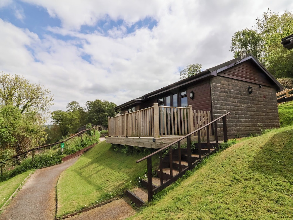 11 Manleigh Park - North Devon District