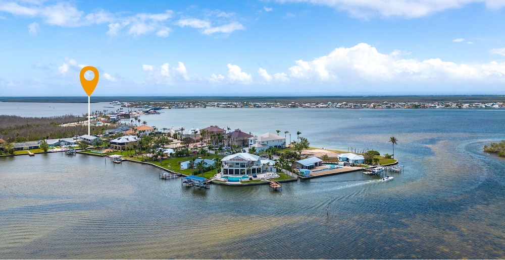 Matlacha On Shoreview - Matlacha, FL