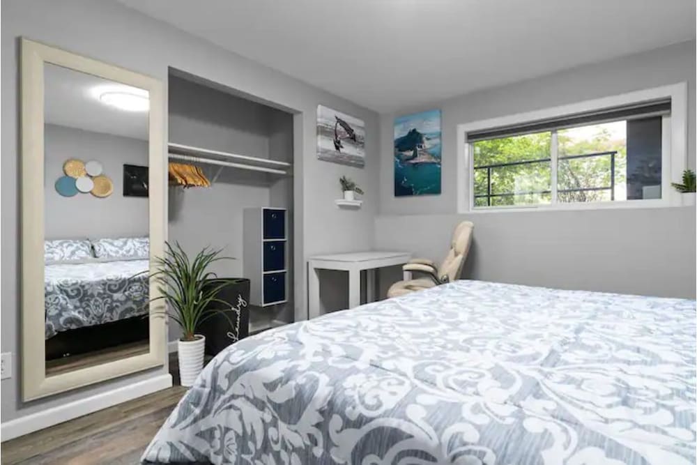 Aimaagvik: 5012 Home In The Heart Of Anchorage - Anchorage