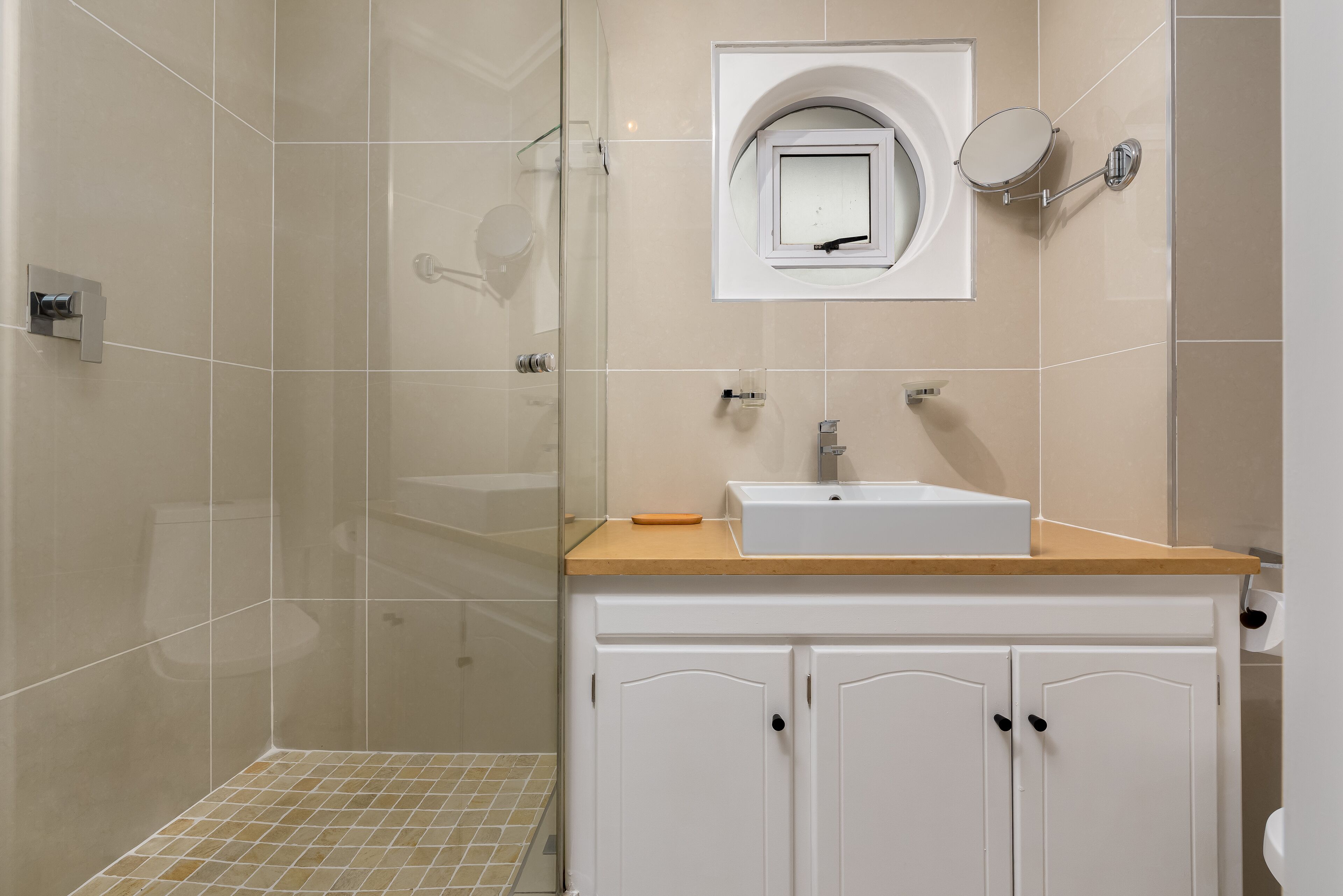 Apartamento Nobre | Casa de banho | Um secador de cabelo, toalhas fornecidas 