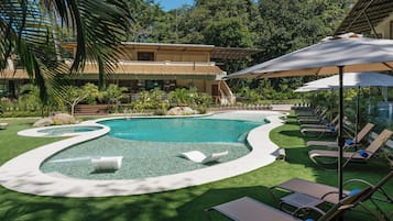 Piscina externa