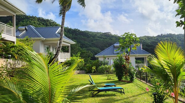 La Trouvaille Holiday Chalets - Mahé