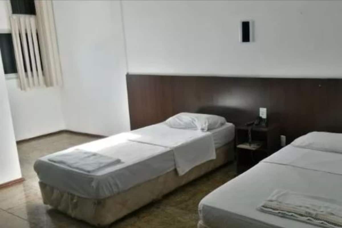Wi-Fi de cortesia, roupa de cama