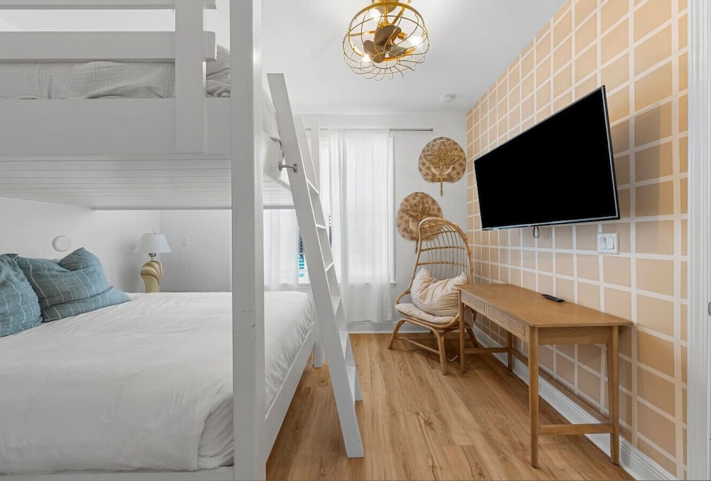 Perfect Beach House With Luxury Mattresses~3br/3ba - パナマ・シティ・ビーチ, FL