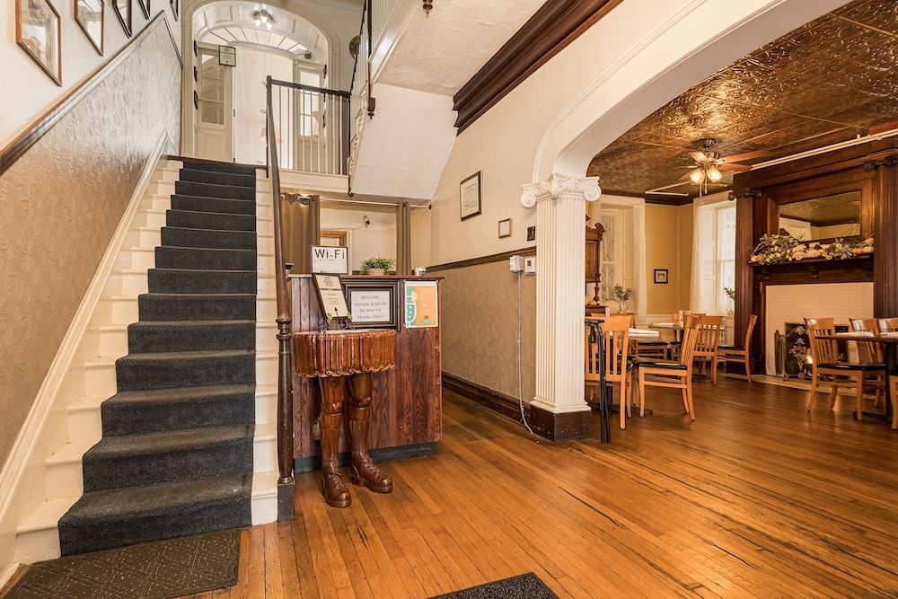 Braddock | Historic Victorian Inn Room Reviews, Deals & Photos 2026 - Vrbo
