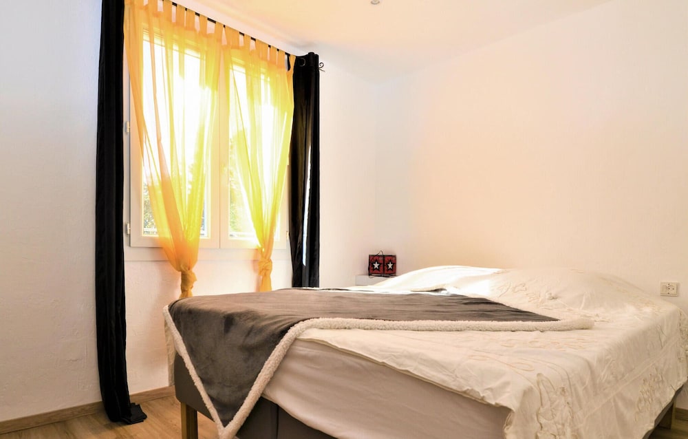 3 Bedroom Amazing Home In Sorgues - Avignon