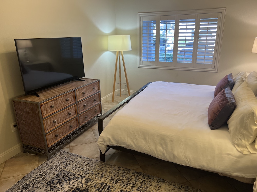Convenient Location,clean & Charming - Henderson, NV