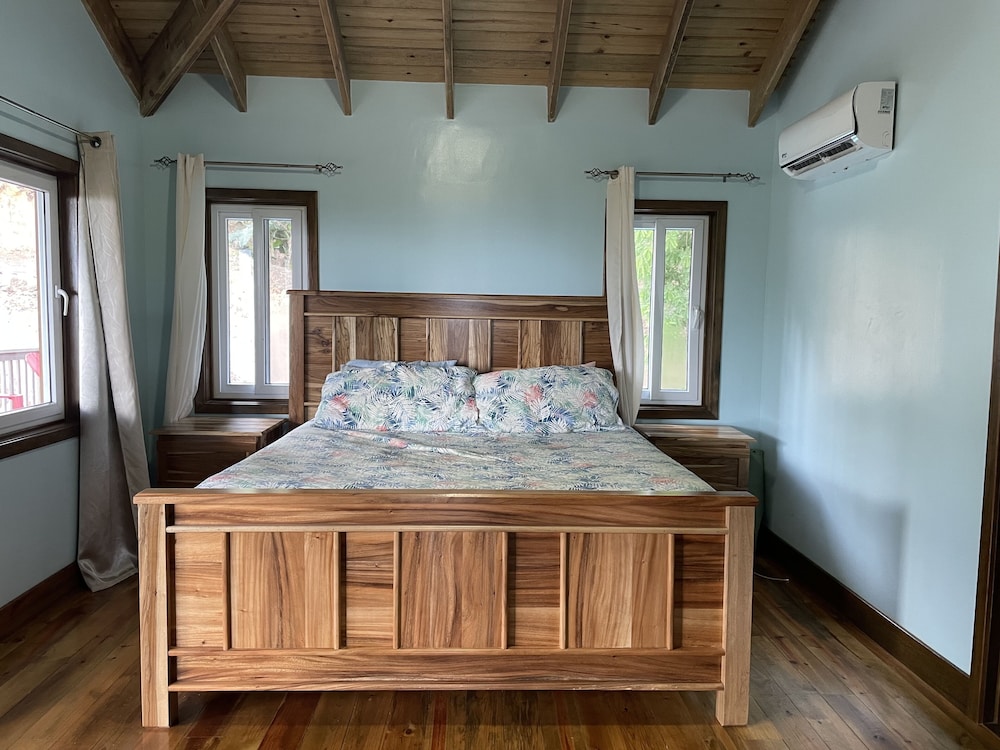 Casa Con Buenas Vistas Y Piscina - Punta Blanca