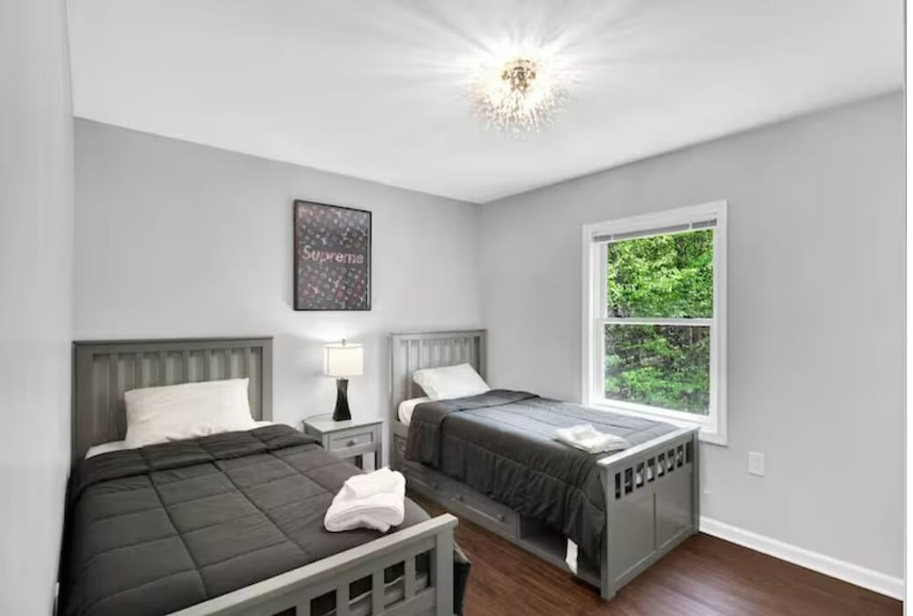 Lakes, Camelback Resort And Kalahari Resort Very Close To The Hilltop Retreat. - East Stroudsburg, PA