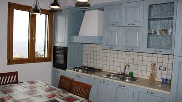 Apartamento, 1 quarto, varanda, vista para o oceano | Interior