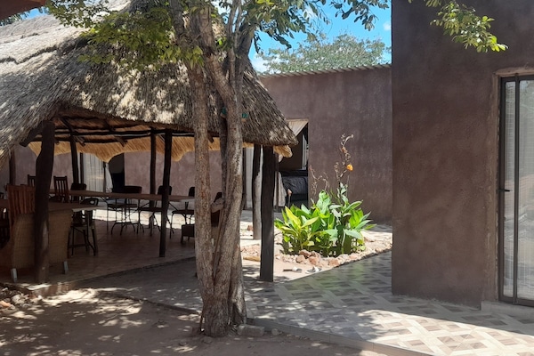 Área de estar no saguão