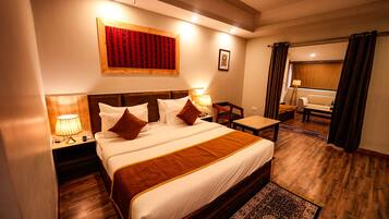 Edredões de penas, camas de colchão viscoelástico