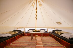 Wi-fi grátis, roupa de cama fornecida