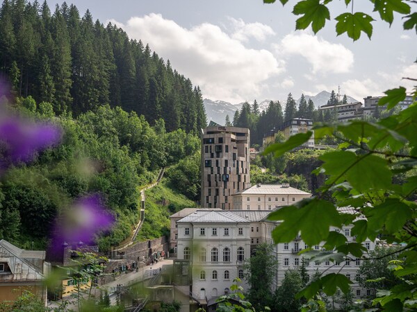 Urban Nature Bad Gastein - Badeschloss - Badgastein