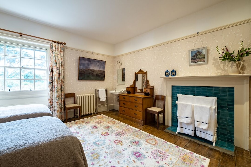 Luxury 6 bed house minutes from Daymer Bay, Cornwall - Trebetherick | Vrbo