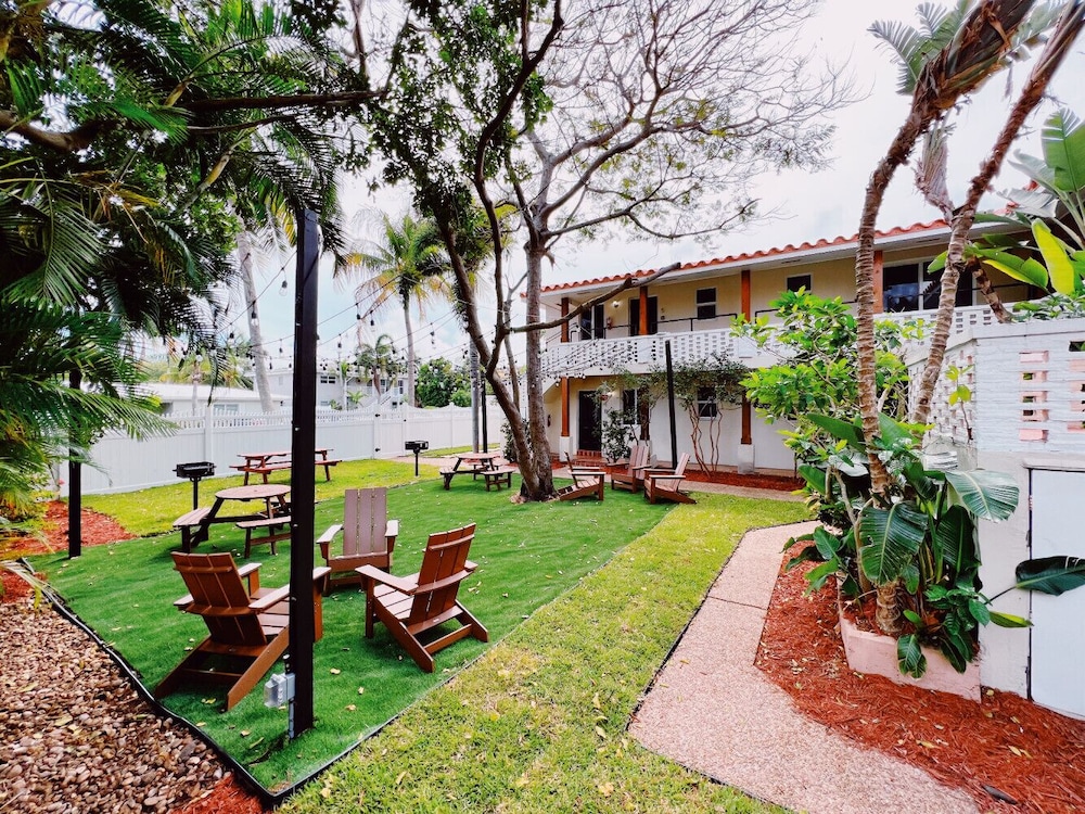 The Leeward Apartments By Lowkl - Fort Lauderdale, FL